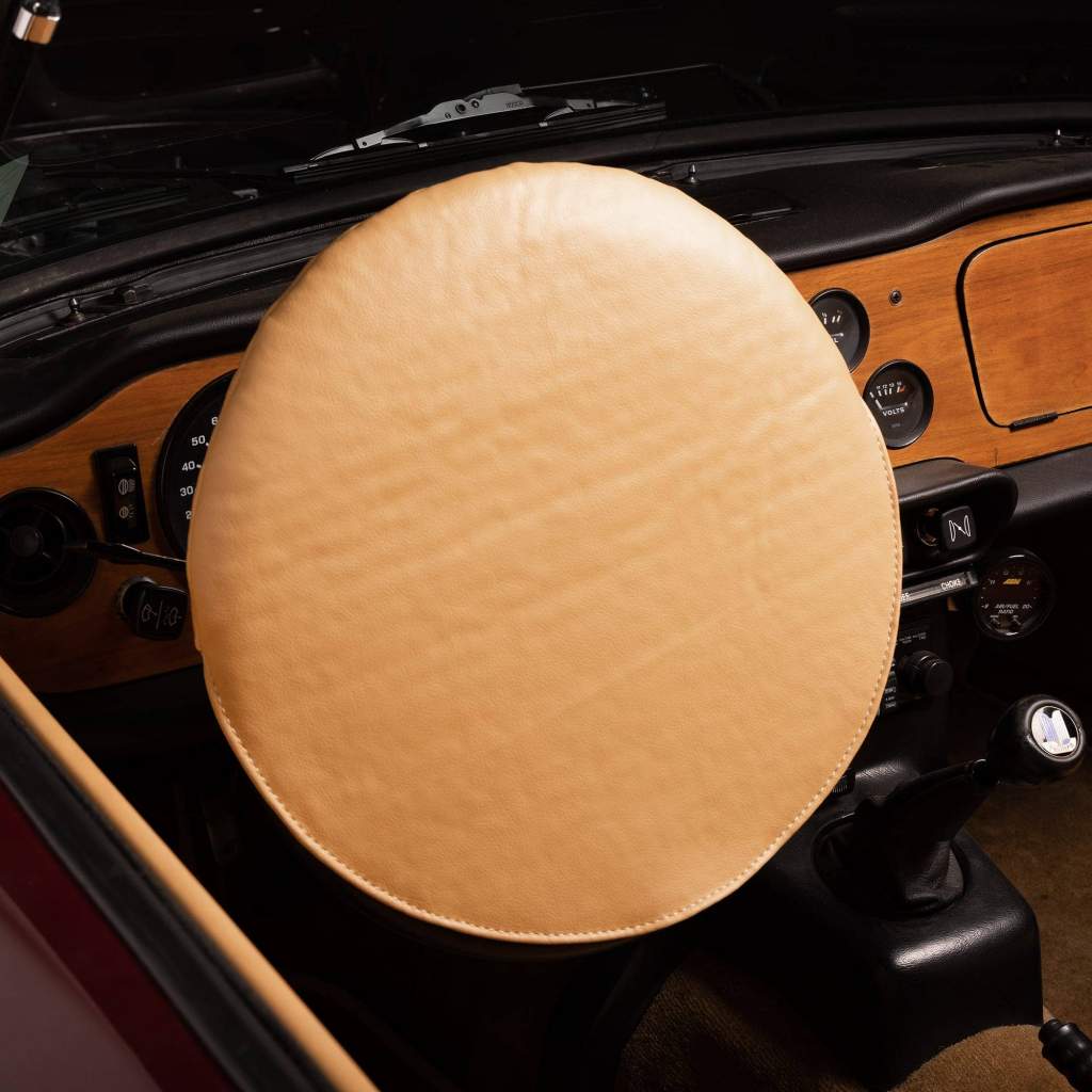 Scorching hot steering wheel? Moss has a solution. - MX-5 Miata Forum